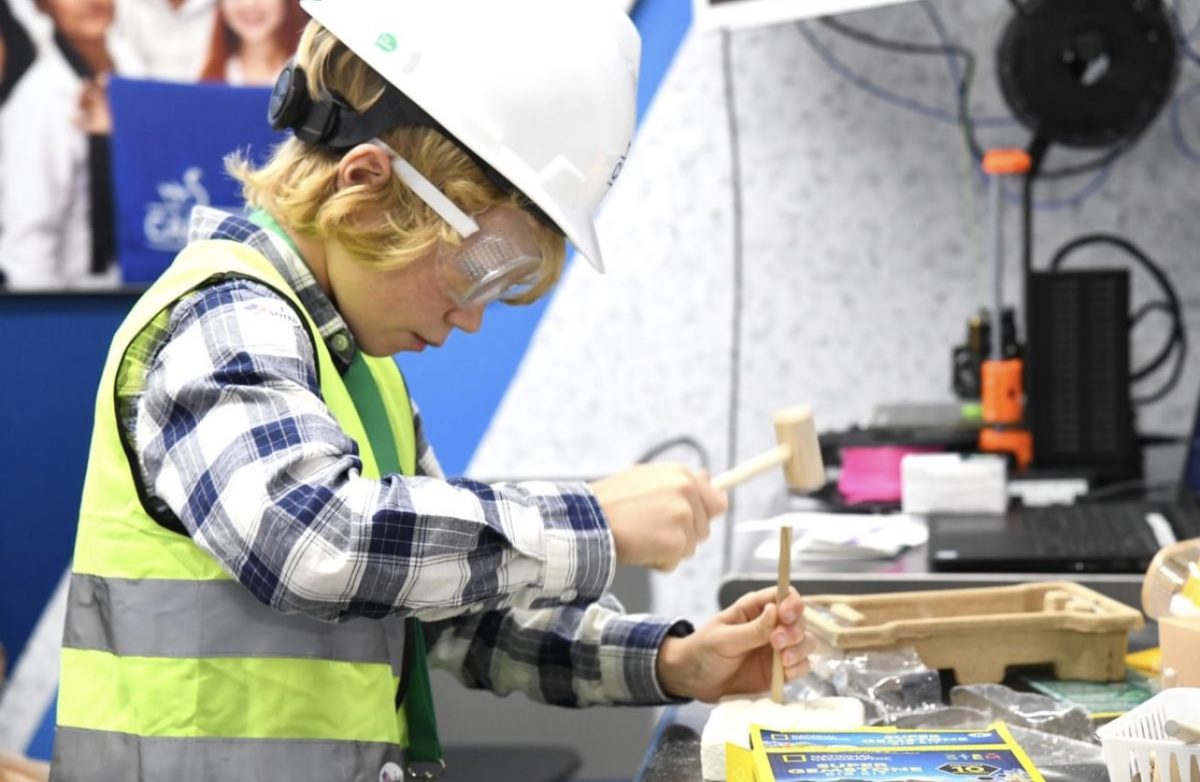 Junior Achievement program helps students accomplish big things ...